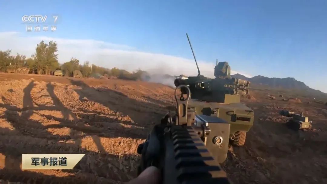 还想打巷战？来瞅瞅解放军推出无人战车与机器狗协同作战，绝对“武德充沛”！_星火智库